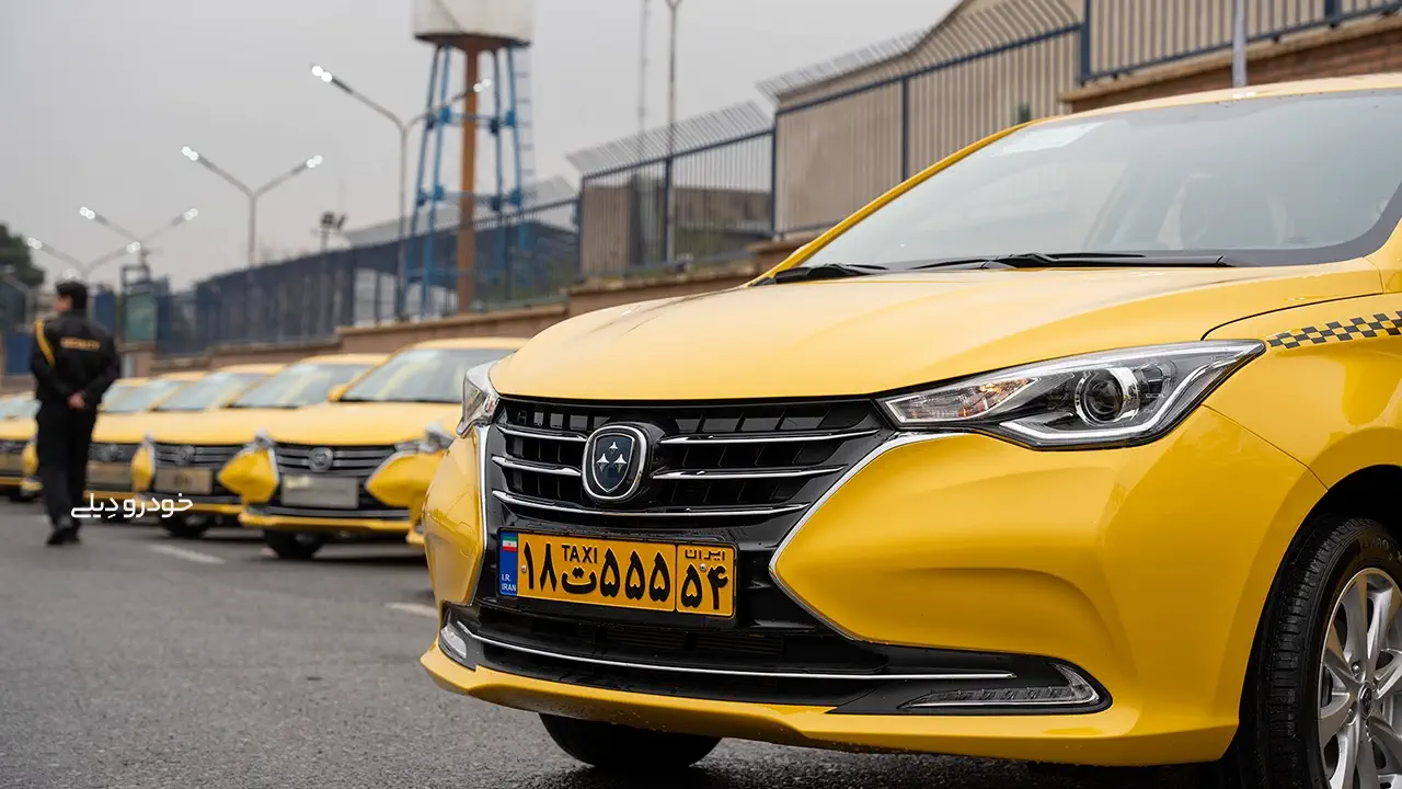 آیین رونمایی و تحویل اولین سری از تاکسی های FMC 511 فردا موتورز برگزار شد